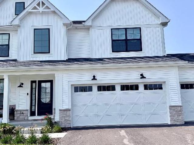 3 Br, 3 bath, Single Family 12930 S Platte Trl