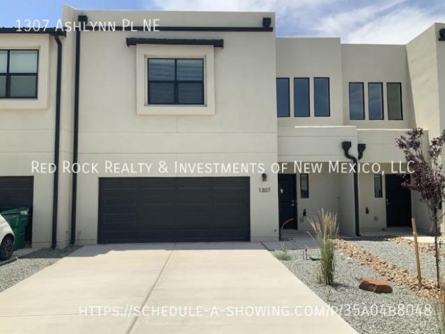 3 Br, 3 bath, Single Family 1307 Ashlynn Pl NE
