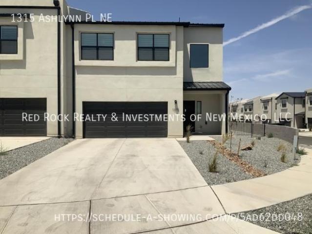 3 Br, 3 bath, Single Family 1315 Ashlynn Pl NE