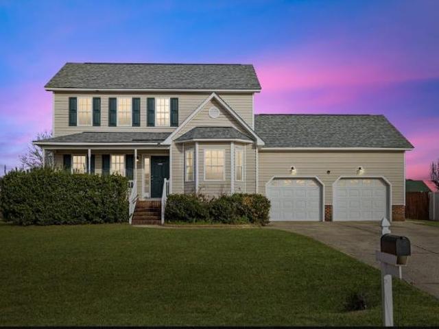 3 Br, 3 bath, Single Family 137 Woodglen Dr