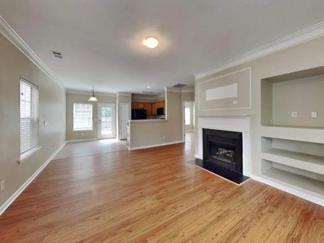 3 Br, 3 bath, Single Family 1361 Raven Rock Trl NW