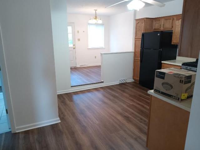 3 Br, 3 bath, Single Family 136 Boggs Ave