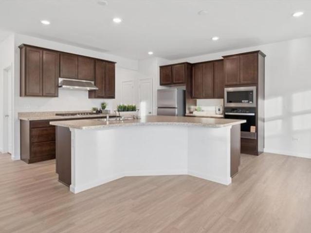 3 Br, 3 bath, Single Family 24507 W Kroll Drive