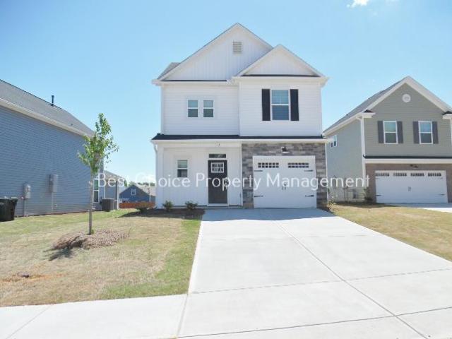 3 Br, 3 bath, Single Family 245 Brown Cir