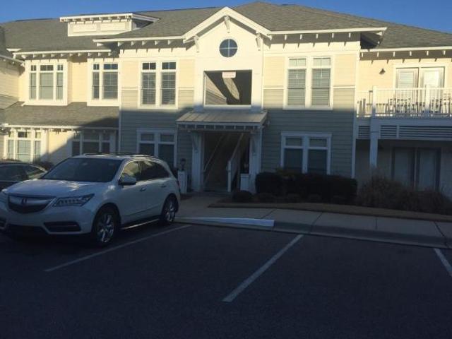 3 Br, 3 bath, Single Family 2537 S James Dr