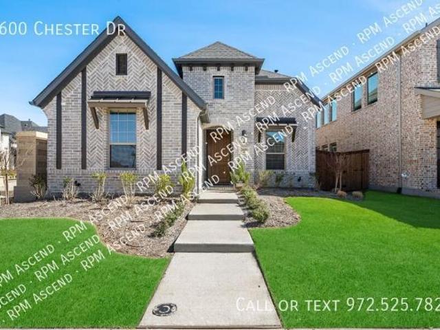 3 Br, 3 bath, Single Family 2600 Chester Dr