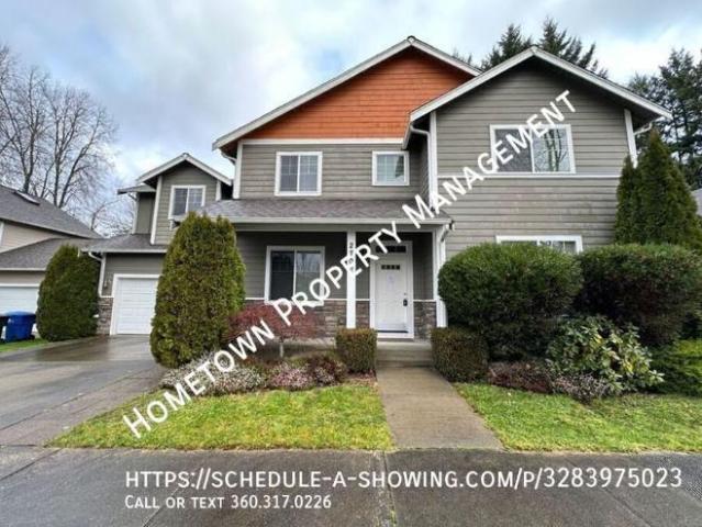 3 Br, 3 bath, Single Family 2702 Farmer Way SE