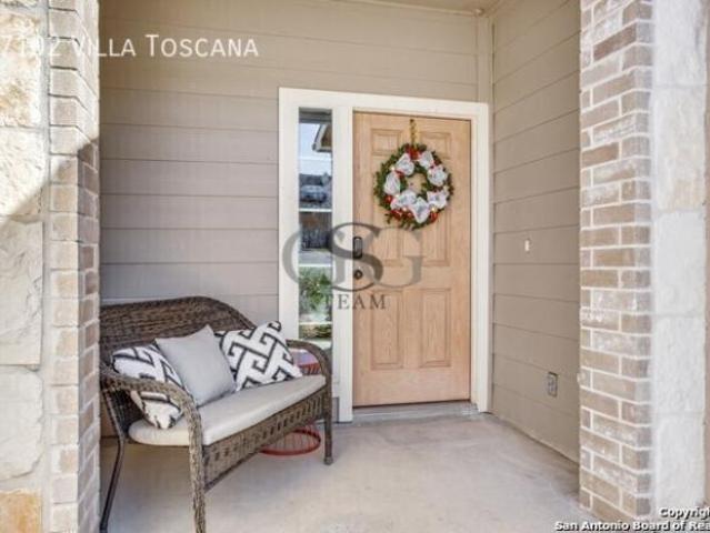 3 Br, 3 bath, Single Family 27102 Villa Toscana