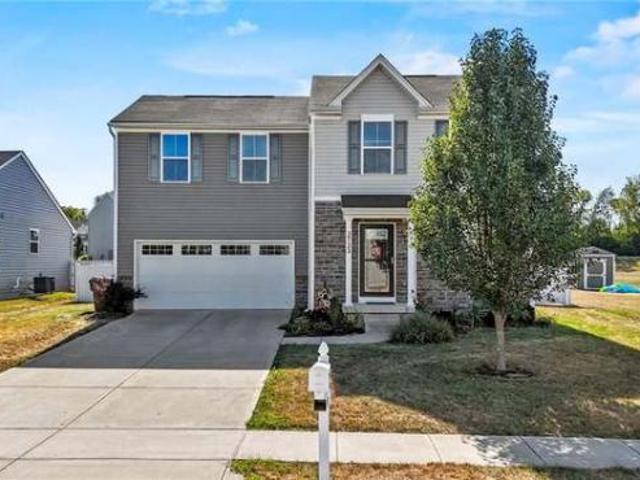 3 Br, 3 bath, Single Family 2723 Tennesse Dr