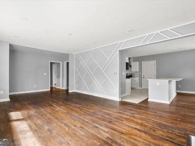 3 Br, 3 bath, Single Family 2763 Baker Ridge Dr NW