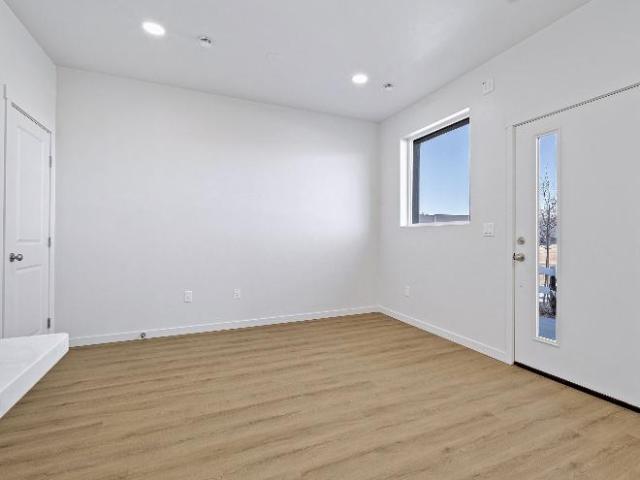 3 Br, 3 bath, Single Family 2772 Caspian Way