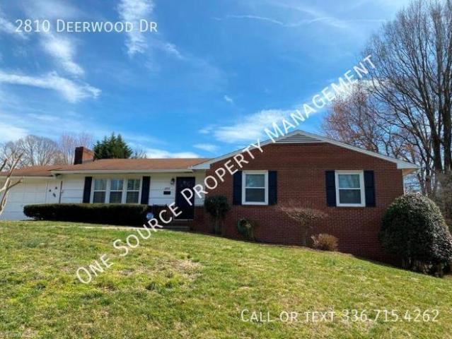 4 Br, 3 bath, Single Family 2810 Deerwood Dr