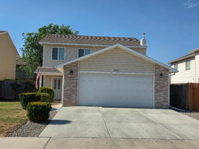 3 Br, 3 bath, Single Family 2821 Village Park Dr