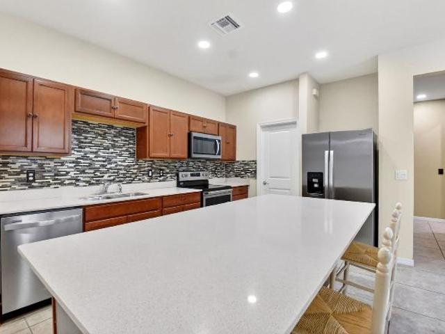 3 Br, 3 bath, Single Family 2833 Troubadour St