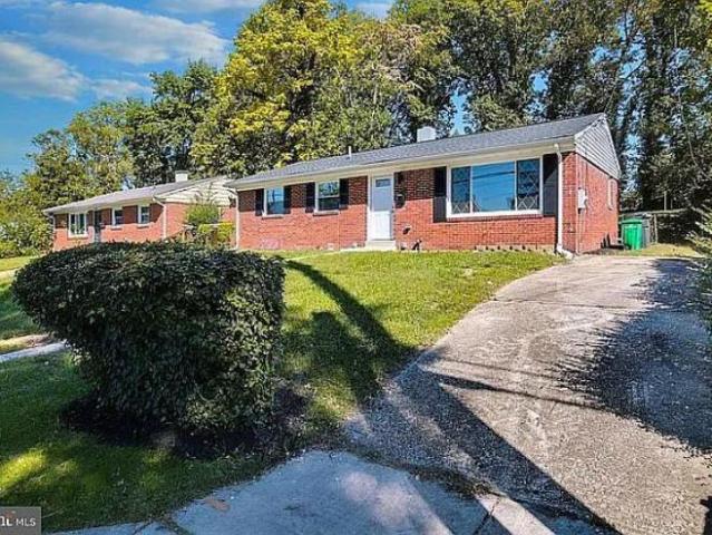 3 Br, 3 bath, Single Family 2006 Lakewood St