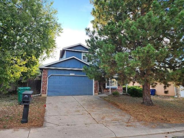 3 Br, 3 bath, Single Family 20071 E Bellewood Dr
