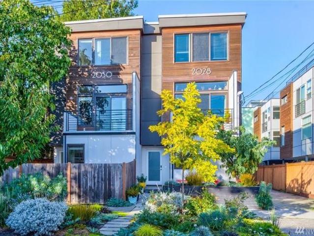 3 Br, 3 bath, Single Family 2030 NW 62nd St