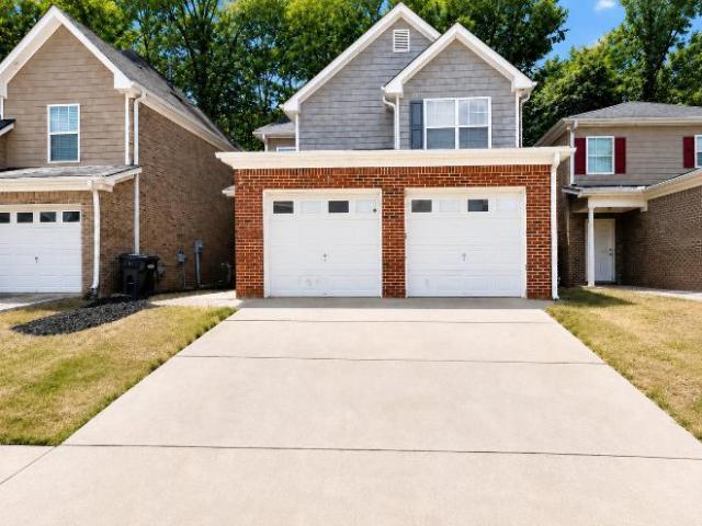 3 Br, 3 bath, Single Family 212 Rankin Circle