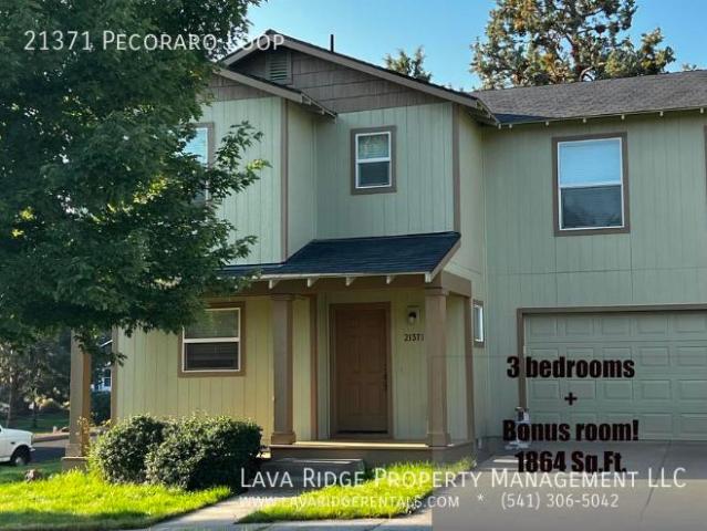 3 Br, 3 bath, Single Family 21371 Pecoraro Loop