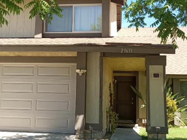 3 Br, 3 bath, Single Family 21631 Grovepark Dr