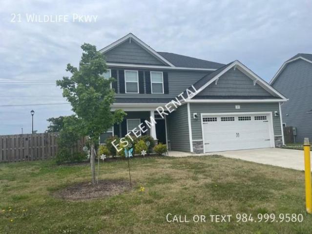 3 Br, 3 bath, Single Family 21 Wildlife Pkwy