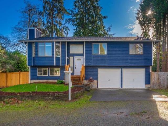 3 Br, 3 bath, Single Family 22037 SE 269th St