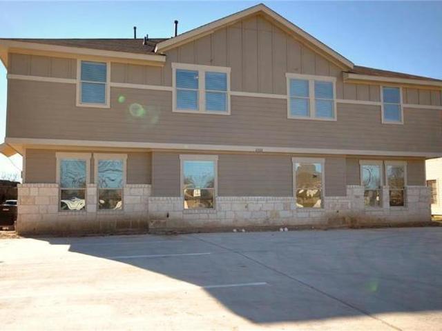 3 Br, 3 bath, Single Family 2222 Creekside Ln C