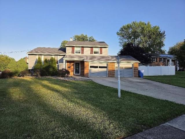 3 Br, 3 bath, Single Family 22 Gatehouse Ln