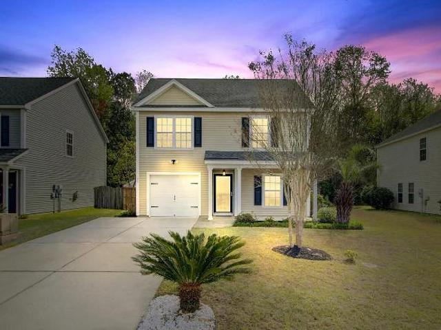 3 Br, 3 bath, Single Family 236 Emerald Isle Dr