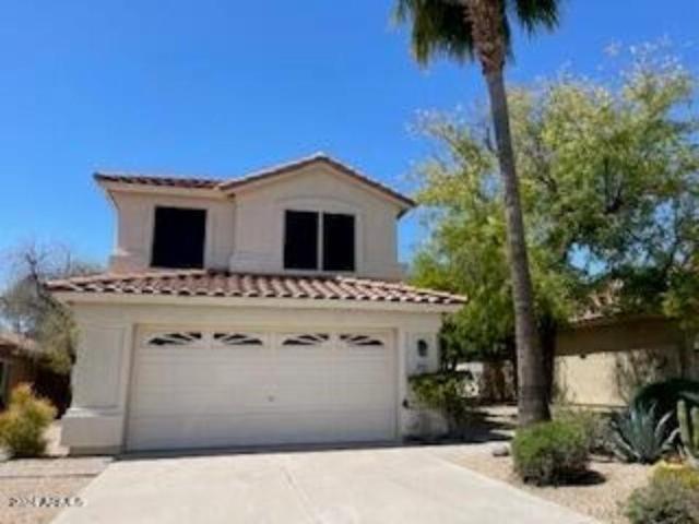 3 Br, 3 bath, Single Family 23902 N 72nd Pl