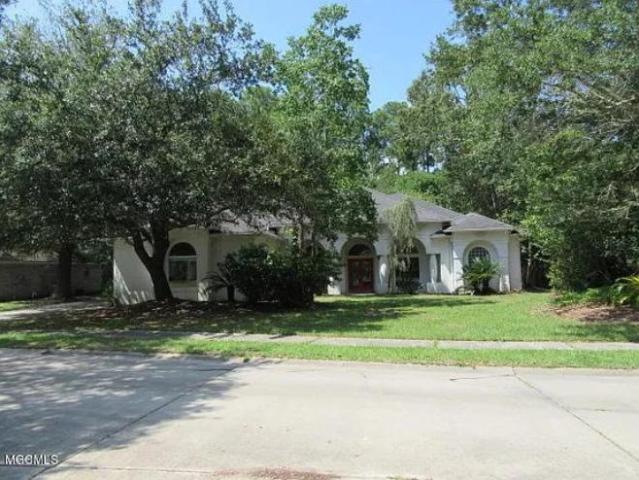 3 Br, 3 bath, Single Family 3412 Dijon Ave