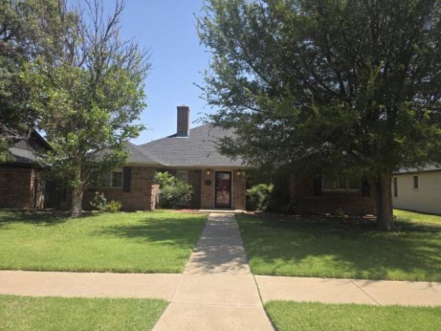 3 Br, 3 bath, Single Family 3511 Tripp Ave