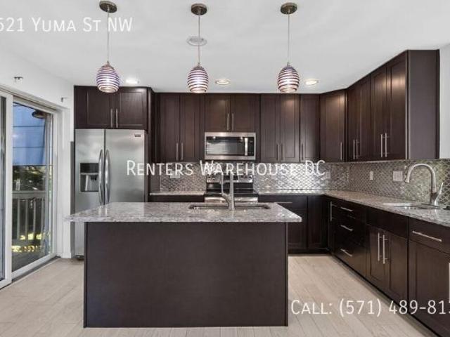 3 Br, 3 bath, Single Family 3521 Yuma St NW