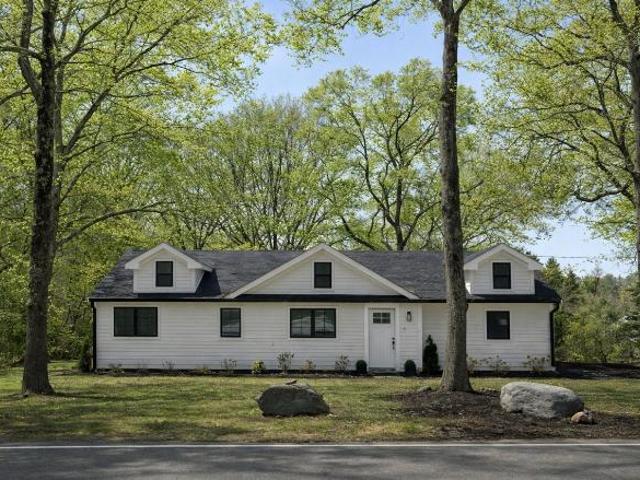 3 Br, 3 bath, Single Family 355 Maynard Rd
