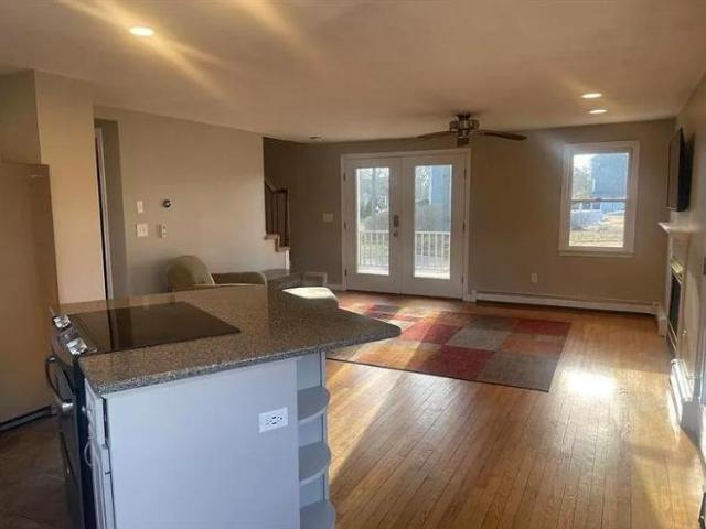 3 Br, 3 bath, Single Family 35 Nonantum Rd