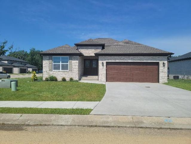 3 Br, 3 bath, Single Family 3611 Sand Drive