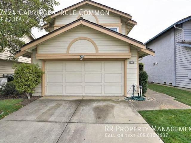 3 Br, 3 bath, Single Family 37724 Carriage Circle Common
