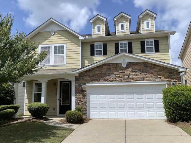 3 Br, 3 bath, Single Family 380 Roseglen Dr