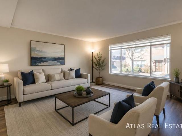 3 Br, 3 bath, Single Family 3931 S Boston Street