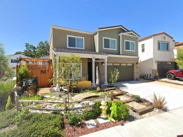 3 Br, 3 bath, Single Family 300 Via Las Casitas