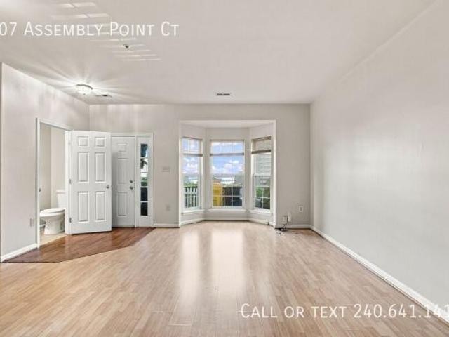 3 Br, 3 bath, Single Family 307 Assembly Point Ct