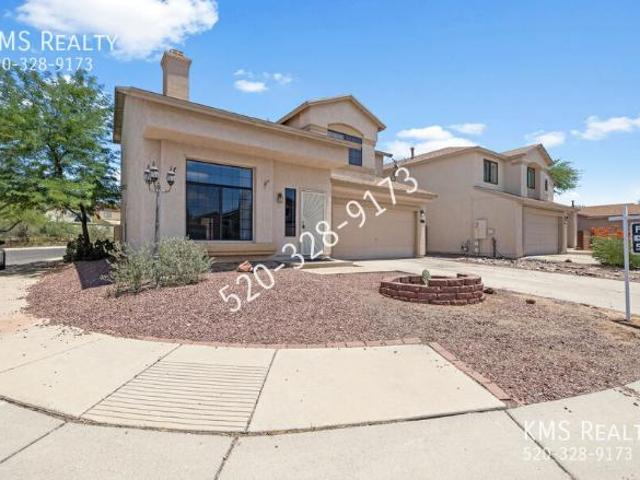 3 Br, 3 bath, Single Family 3060 W Country Hill Drive