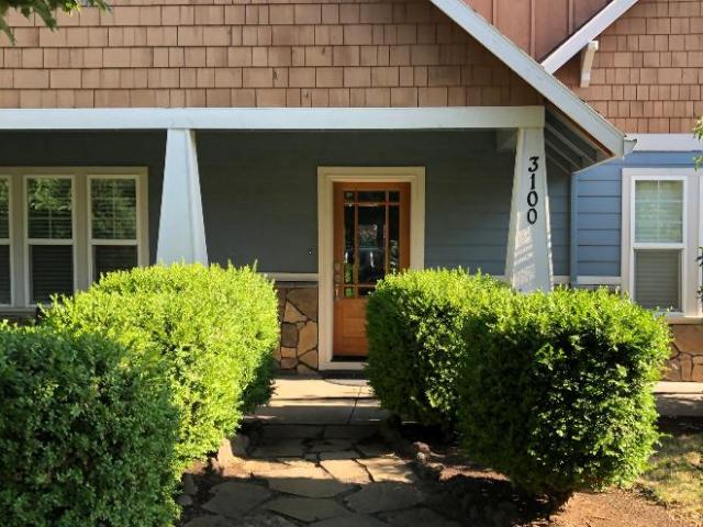 3 Br, 3 bath, Single Family 3100 Hazel Ave