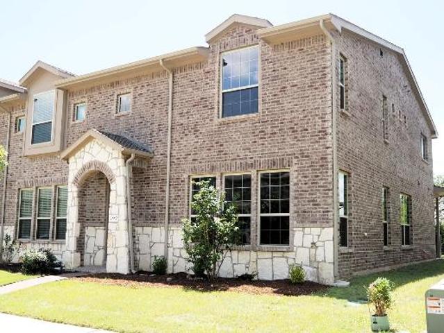 3 Br, 3 bath, Single Family 3117 Solana Circle