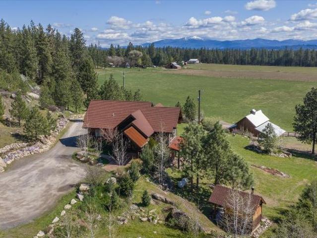 3 Br, 3 bath, Single Family 316 W Austin Rd