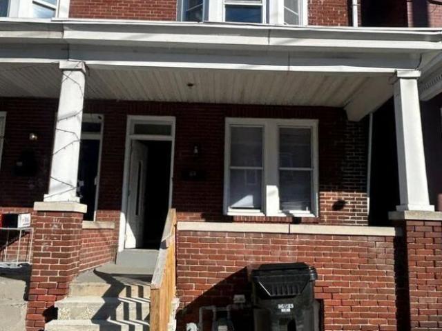 3 Br, 3 bath, Single Family 320 Maclay St