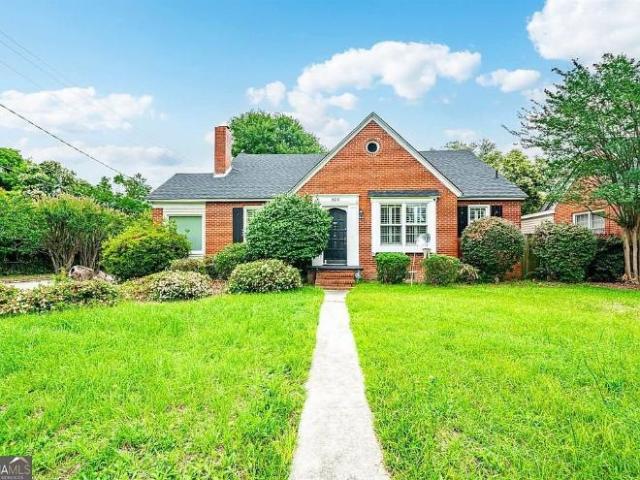 3 Br, 3 bath, Single Family 322 Pio Nono Ave