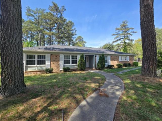 3 Br, 3 bath, Single Family 3316 E Princeton Rd