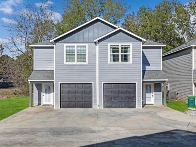 3 Br, 3 bath, Single Family 3320 Robin Lane