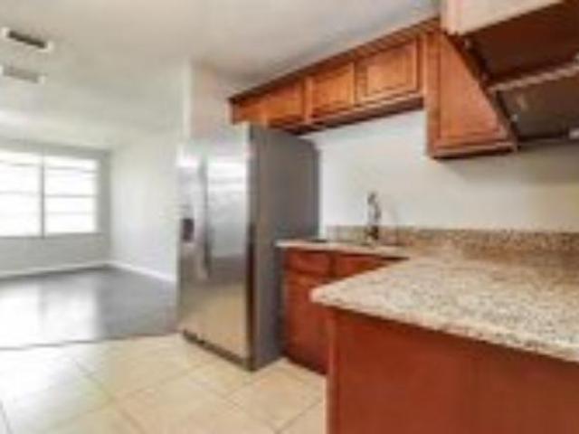 3 Br, 3 bath, Single Family 3328 NE 169th St